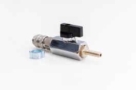Quick release female tap valve coupling